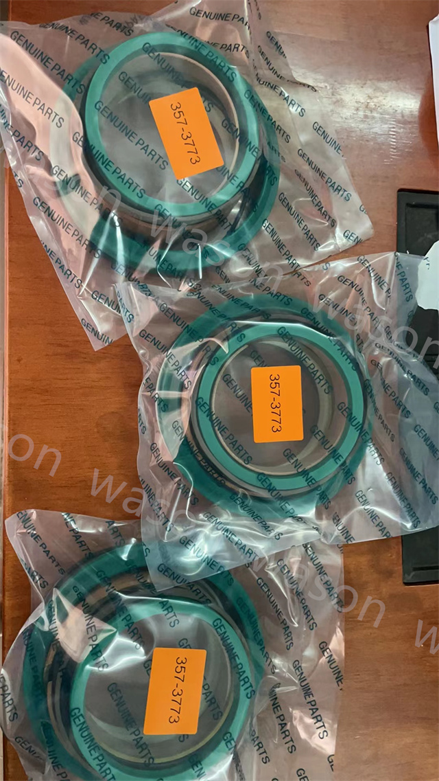E320 Cylinder Seal Kit 247-8988 456-0207
