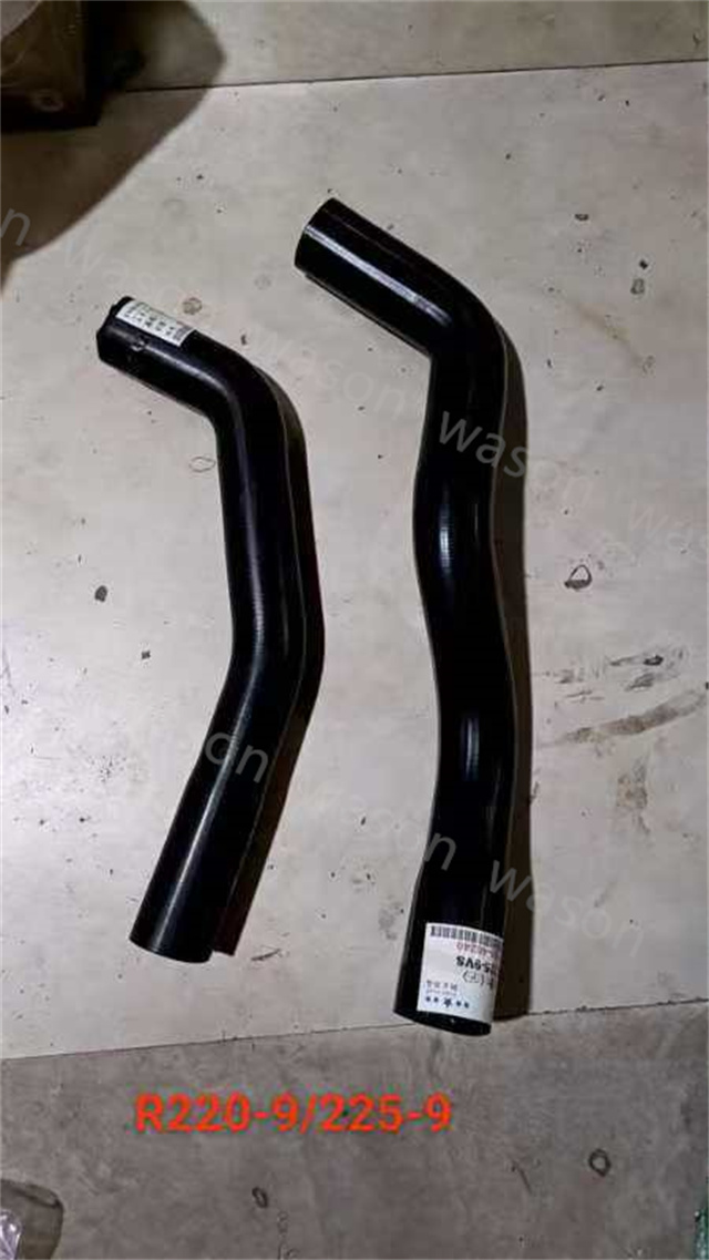 R220-9 Water Hose Radiator Hose